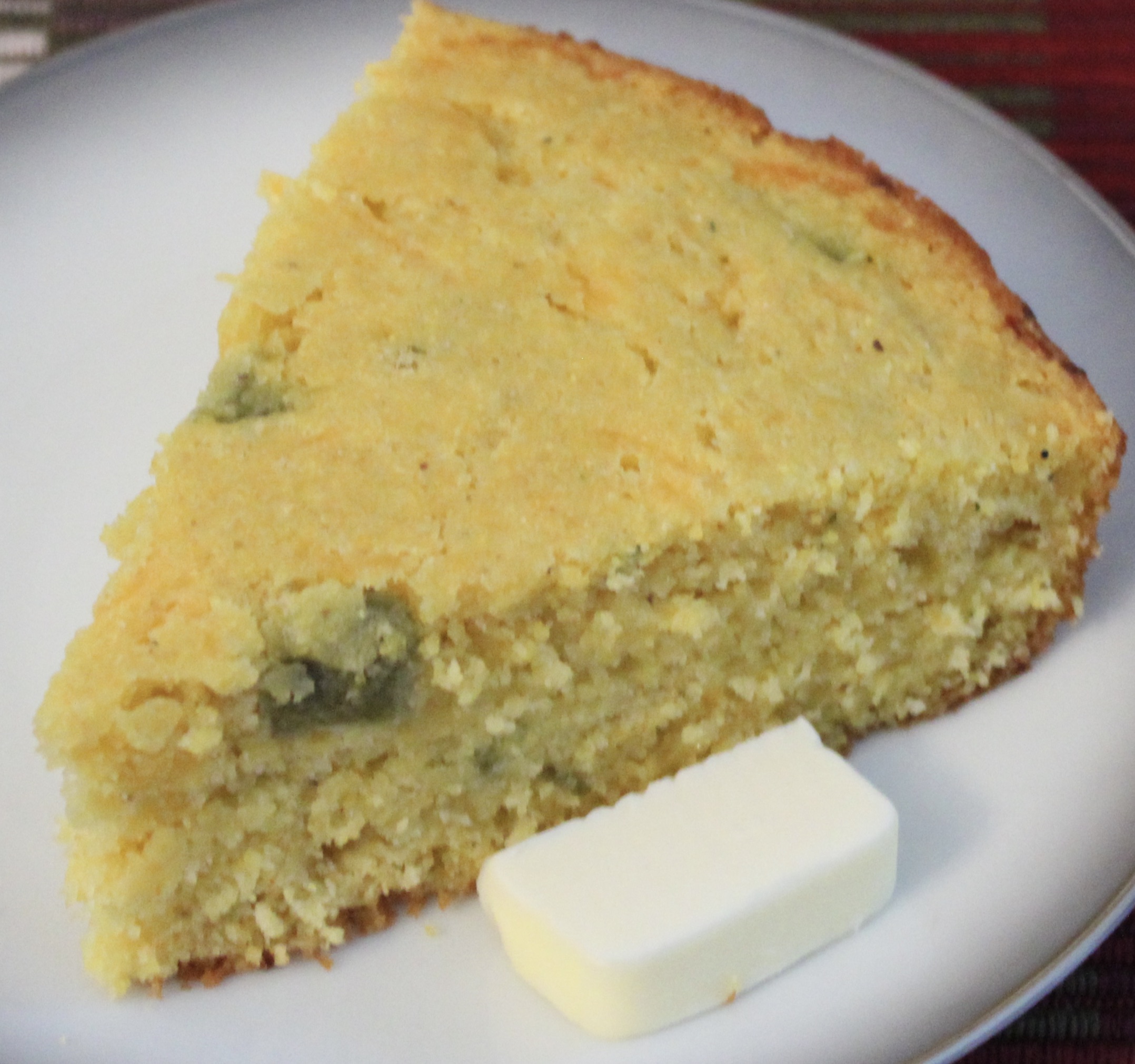 Jalapeño Cheddar Cornbread – geekycooker.com